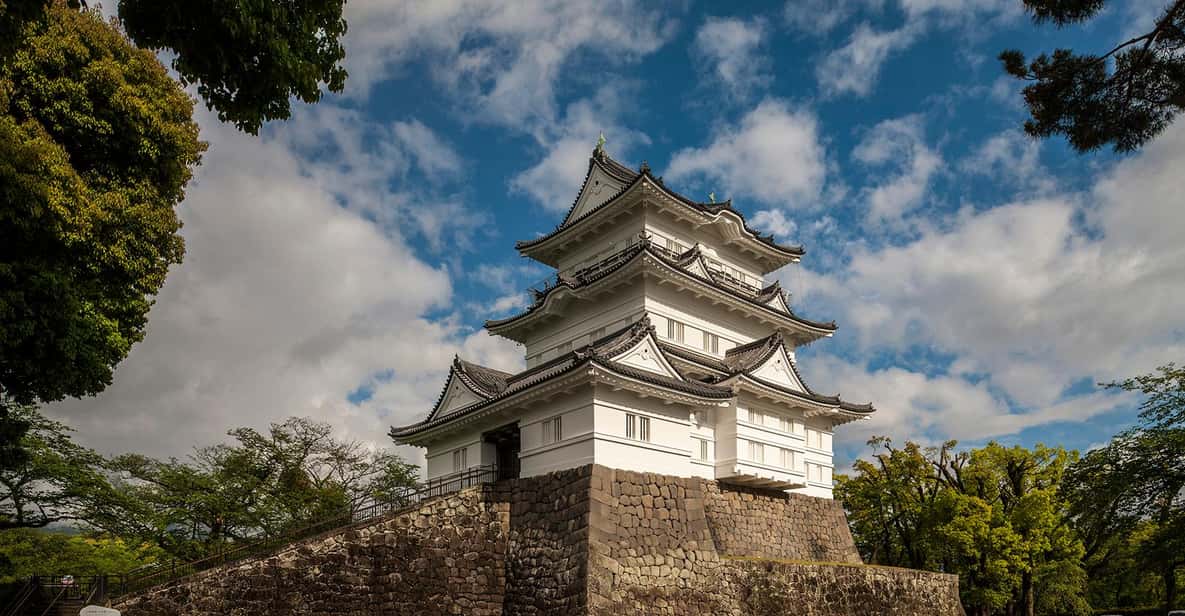 Odawara: toegangsticket Odawara Castle Tenshukaku | GetYourGuide