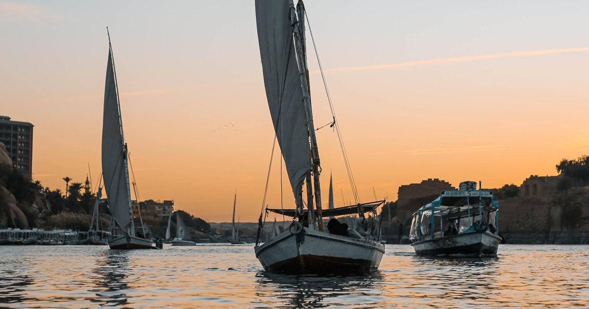 Luxor: giro privato in feluca sul fiume Nilo | GetYourGuide