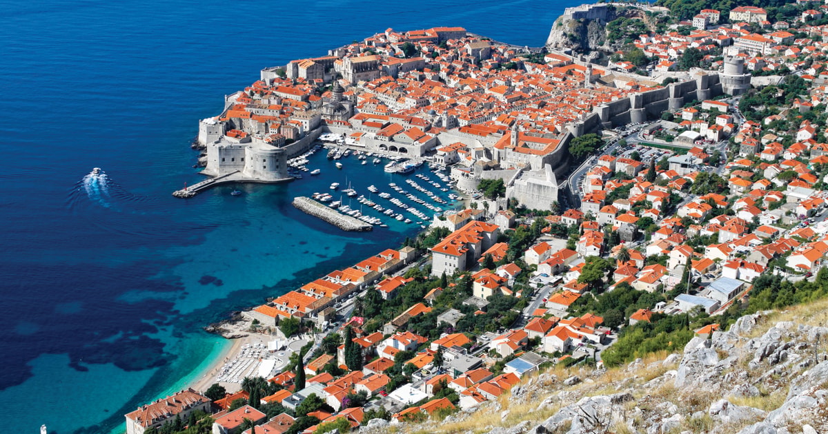 Visita panorámica de Dubrovnik con guía en monovolumen | GetYourGuide