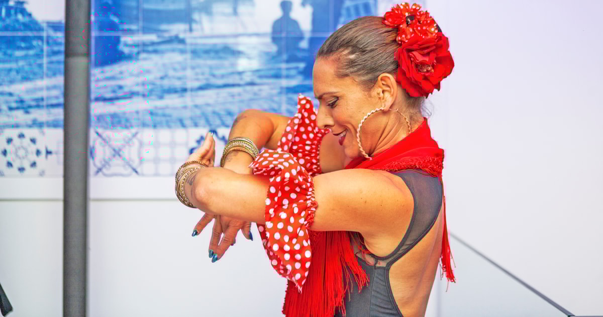 Portimão: Spanish Nights Sevillian Dance & Tapas Tasting | GetYourGuide