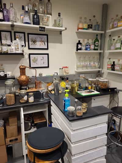 Edinburgh: Workshop zur Gin-Destillation mit Gin-Verkostung | GetYourGuide
