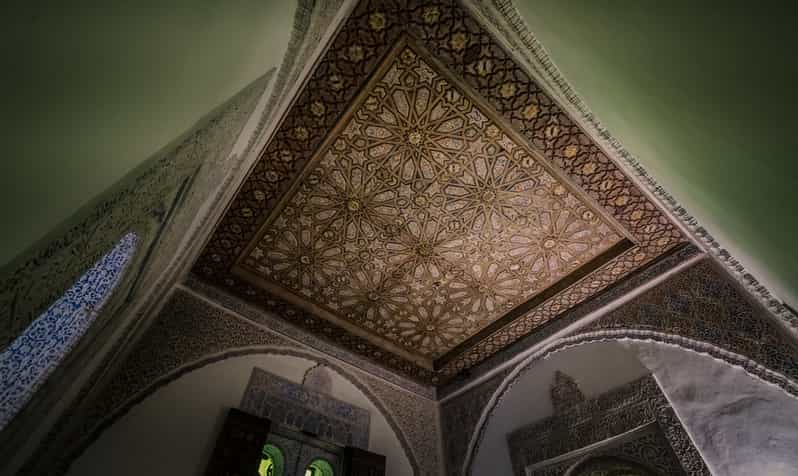 Seville: Royal Alcázar Guided Tour with Fast Entry Ticket | GetYourGuide