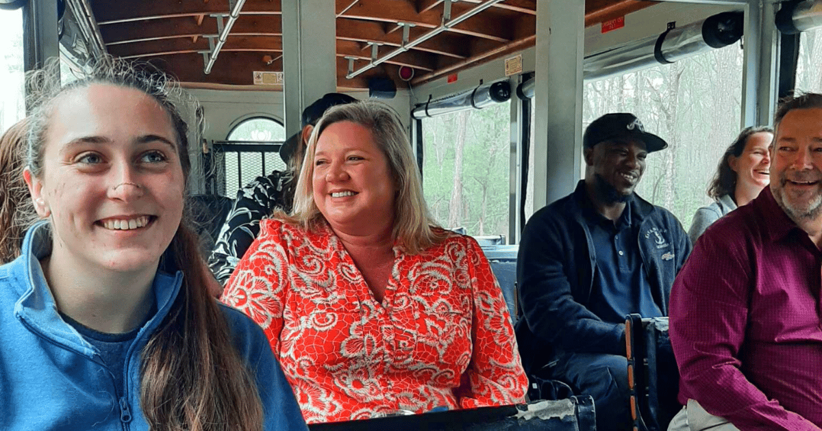 Savannah: Hysterical History of Savannah Bus Tour | GetYourGuide