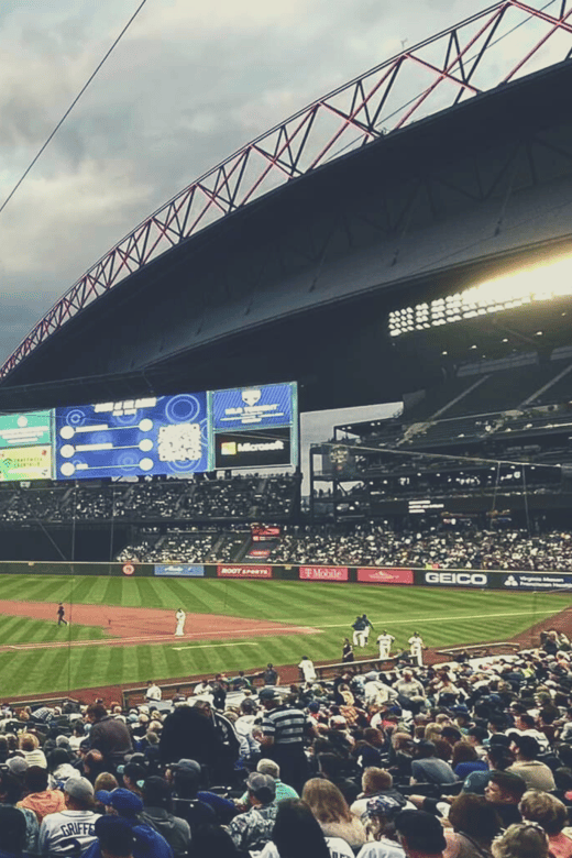 Seattle: Seattle Mariners Baseball Game at T-Mobile Park | GetYourGuide