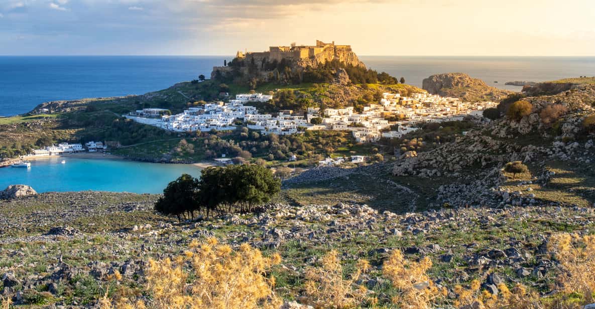 Din orașul Rodos: Excursie de seară la Lindos | GetYourGuide