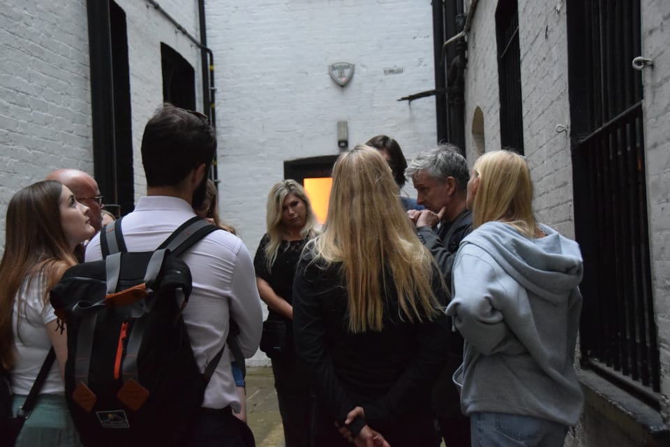 London: Guided Serial Killers Walking Tour | GetYourGuide