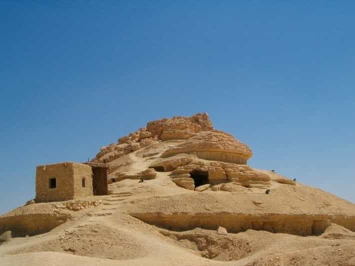 Cairo: EL-Alamein Guided WW2 History Day Trip with Lunch | GetYourGuide