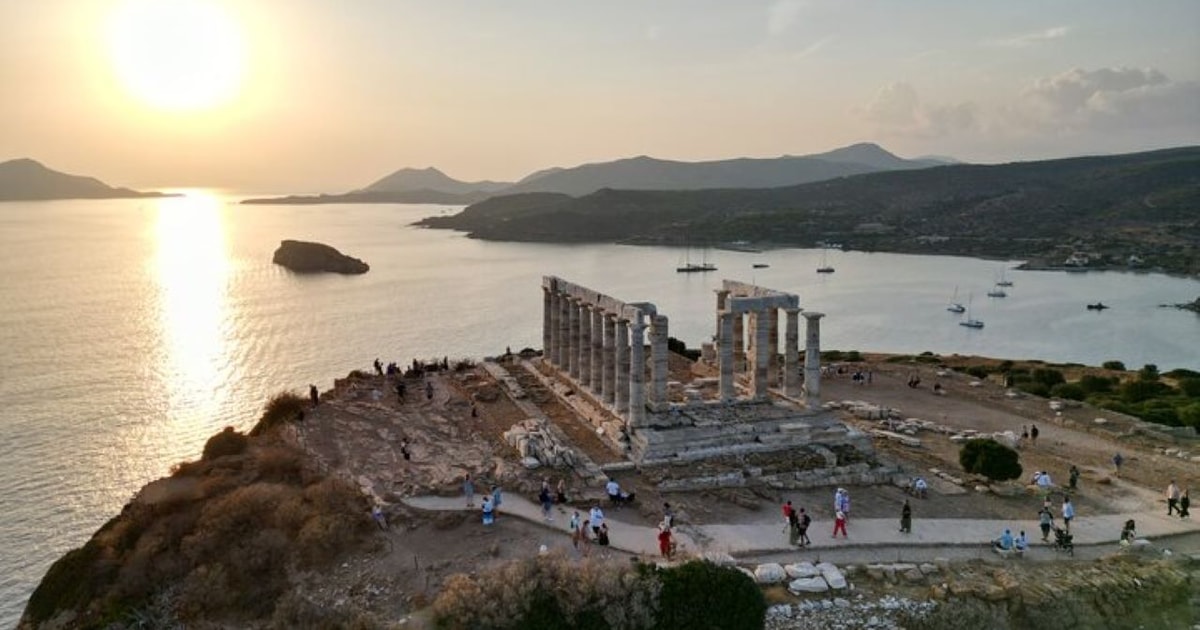 Atena: Acropolis & Templul lui Poseidon Tur privat | GetYourGuide