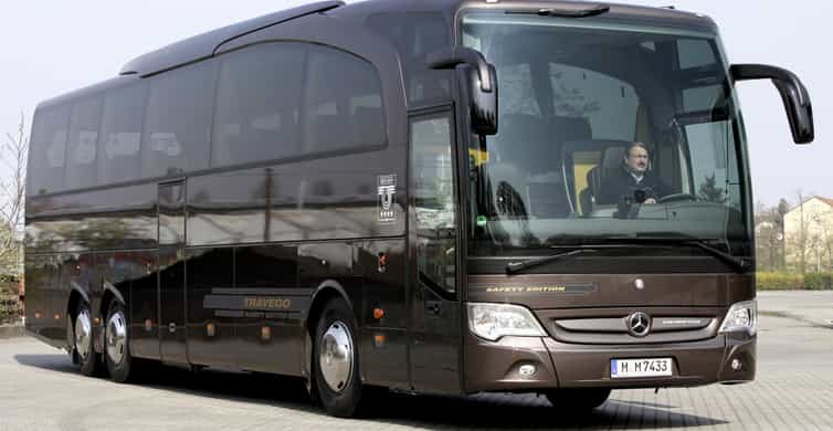Baku: Airport Tranfser z autobusem: Mercedes Travego (50 miejsc ...