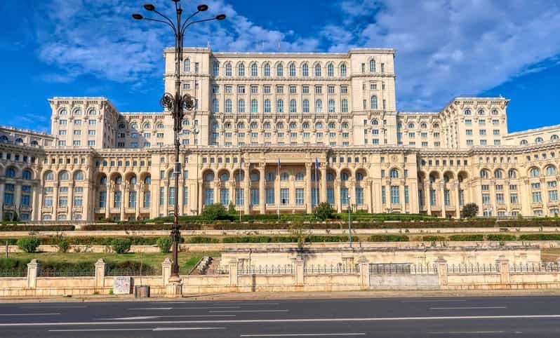 Bucharest: 6-Day Central Balkans Guided Tour to Istanbul | GetYourGuide