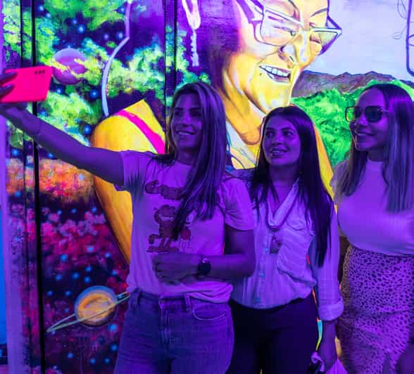 Comuna 13: Graffiti Tour with Tasting, Live Show, & Gallery | GetYourGuide