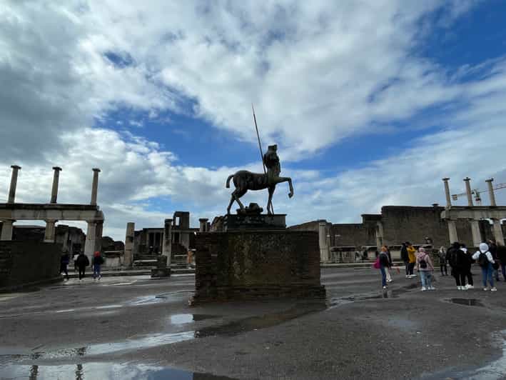 Pompeii: Small-Group Guided Tour with Skip-the-Line Ticket | GetYourGuide