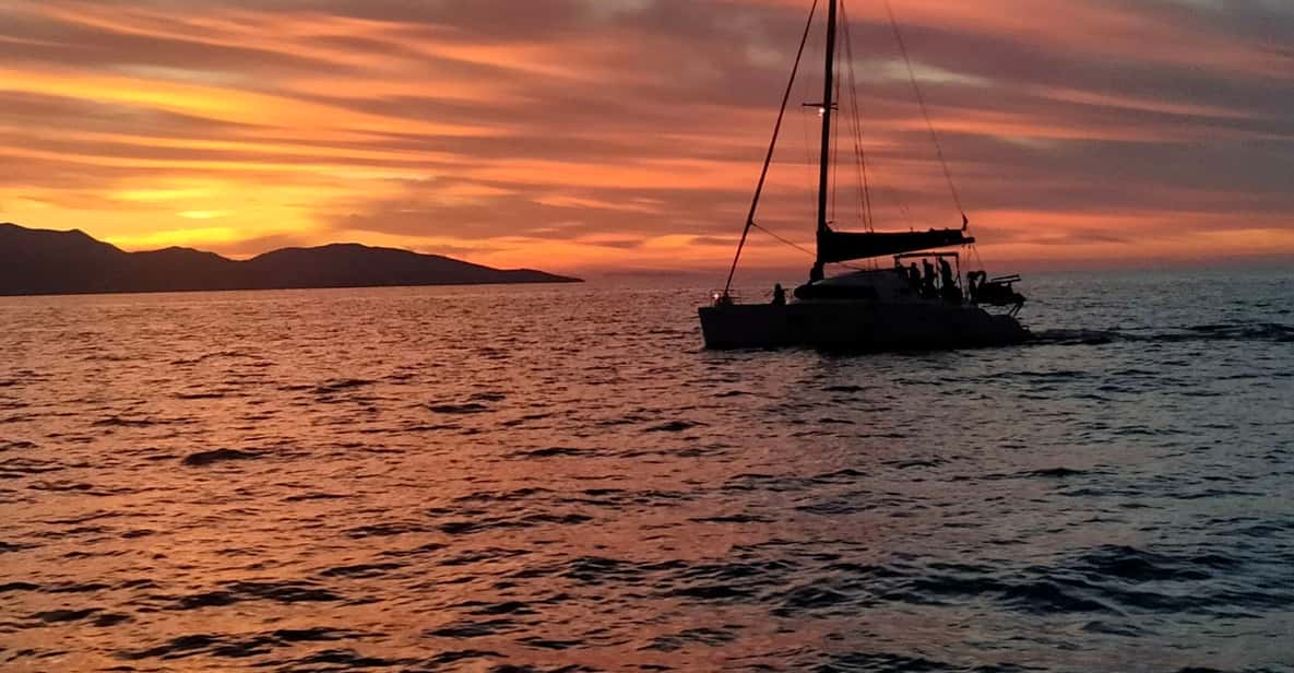 Hersonissos: Rejs jachtem o zachodzie słońca do zatoki St George ...