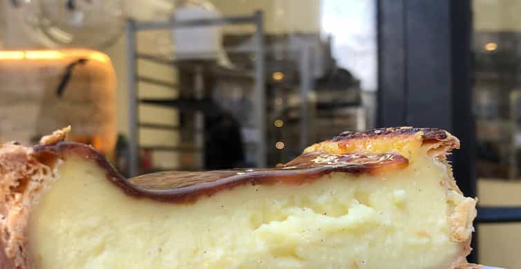 Paris: Pastry and Chocolate Tasting Walking Tour | GetYourGuide