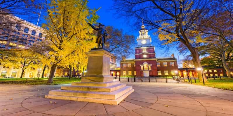 Philadelphia: Evening Guided Sightseeing Tour | GetYourGuide
