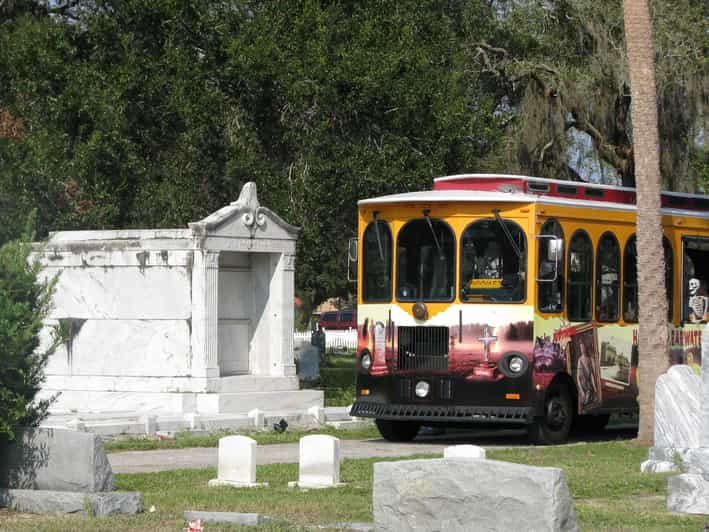 Clearwater: Guided Haunted Tour Trolley Ticket | GetYourGuide