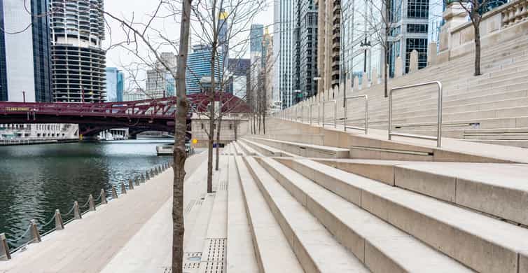 Chicago: Haunted Sites Self-Guided Audio Walking Tour | GetYourGuide