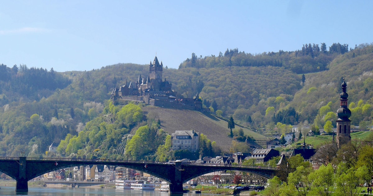 From Alken: Return Day Trip by Boat to Cochem | GetYourGuide