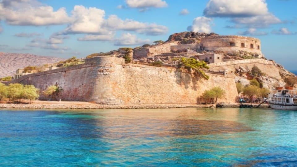 Περιήγηση Σπιναλόγκα με Παναγία Κερά & Άγιο Νικόλαο | GetYourGuide