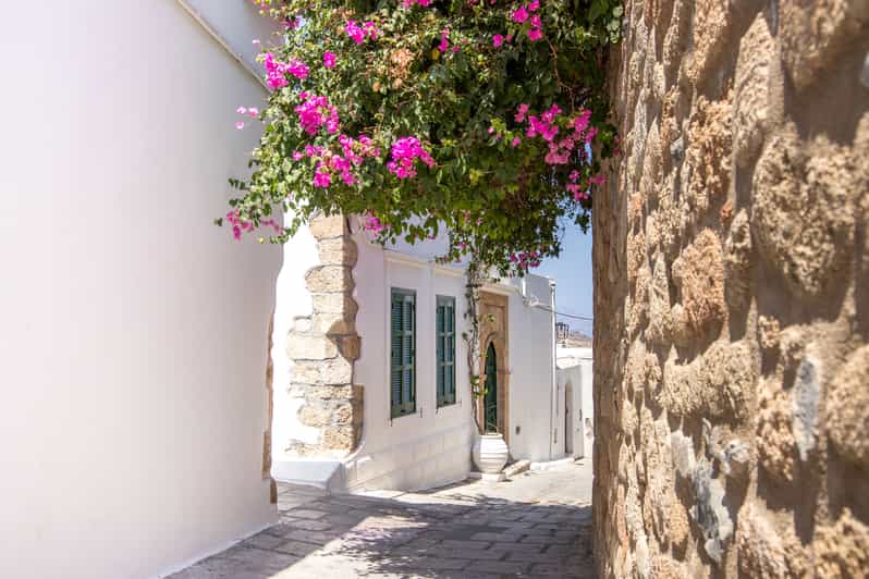 Rhodes: Guided tour of Lindos, Rhodes City, and Kallithea | GetYourGuide