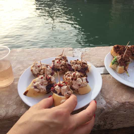 Venice: Walking Tour of Rialto Market with Street Food | GetYourGuide