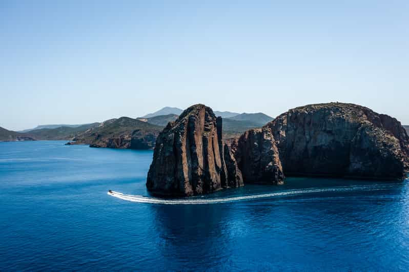 From Pollonia: Kimolos, Poliegos, & Milos Private Boat Tour | GetYourGuide