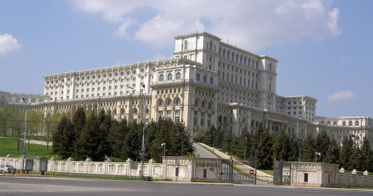 Bukarest: Eintrittskarten und Führung durch den Senat | GetYourGuide