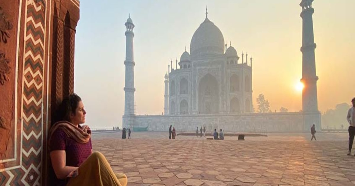 From New Delhi: Agra & Taj Mahal Private Day Trip w/transfer | GetYourGuide