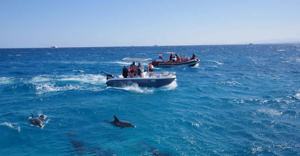 Hurghada: Dolfijnen, snorkelen & Magawish Eiland Jachttocht | GetYourGuide