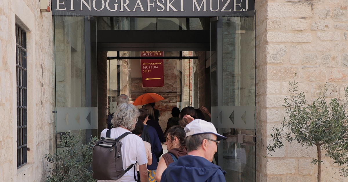 Split: Change of Roman Guard & Diocletian's Palace Tour | GetYourGuide