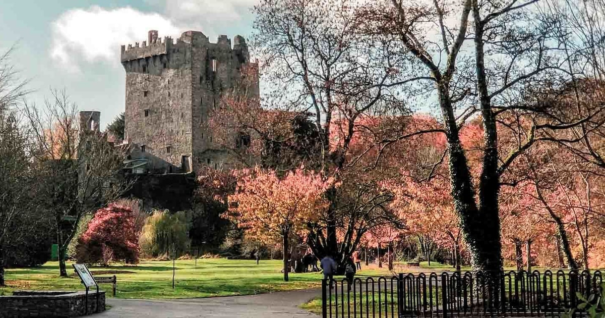From Cork: County Cork Highlights Tour with Entrance Tickets | GetYourGuide