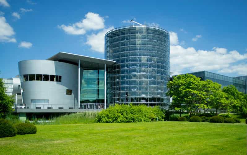Dresde : Visite de l'usine verte VW Transparent Factory | GetYourGuide