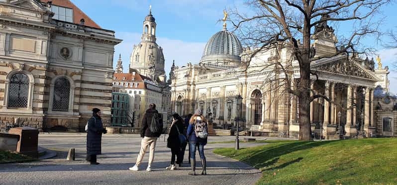 Dresda: Plimbare ghidată prin oraș cu o ceașcă de cafea | GetYourGuide