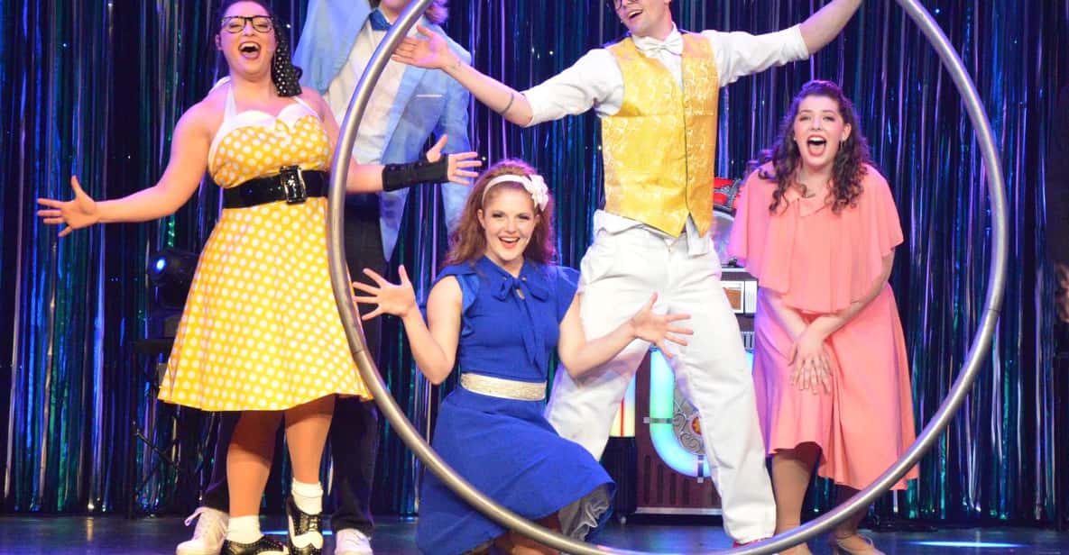 Pennsylvania: Jukebox Jive Variety Show | GetYourGuide