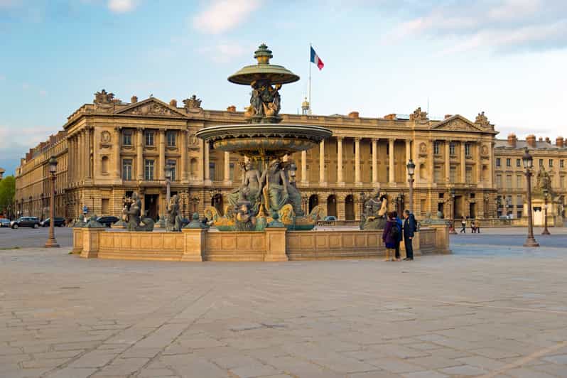 Paris: Private Guided Tour and Transfer to Airport | GetYourGuide