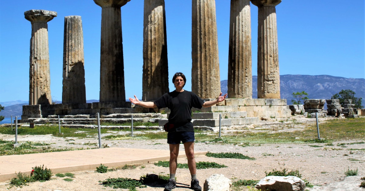 Z Atén: Korint, Akrokorint a Nemea. | GetYourGuide