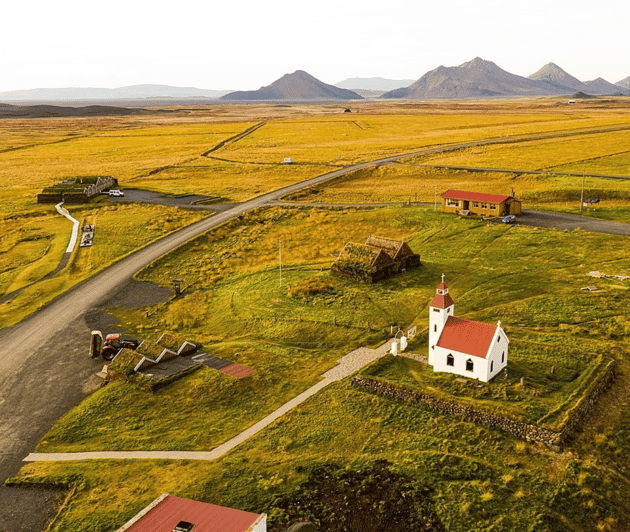 Modrudalur: Small-Group Helicopter Tour of Glacial Kettles | GetYourGuide