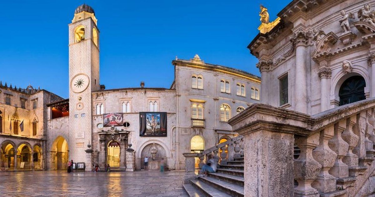 Dubrovnik: City Walls Private Guided Walking Tour | GetYourGuide