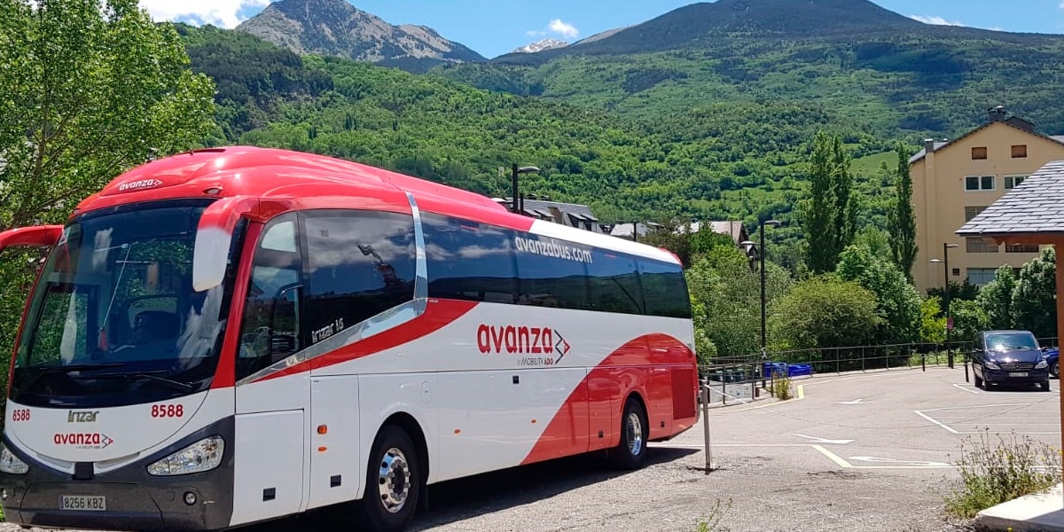 From Cádiz: 1-Way Bus Ticket to Málaga Airport or Vice Versa | GetYourGuide