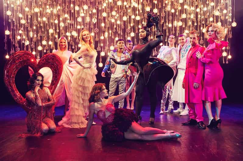 Paris: Paradis Latin's Mon Premier Cabaret Show Ticket | GetYourGuide