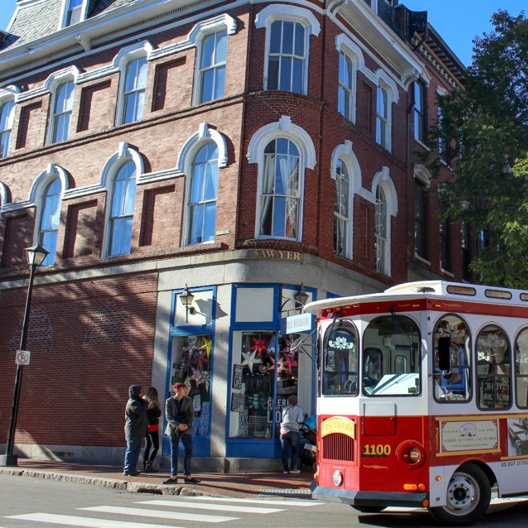 Portland, Maine: 60-Minute Narrated Sightseeing Trolley Tour | GetYourGuide