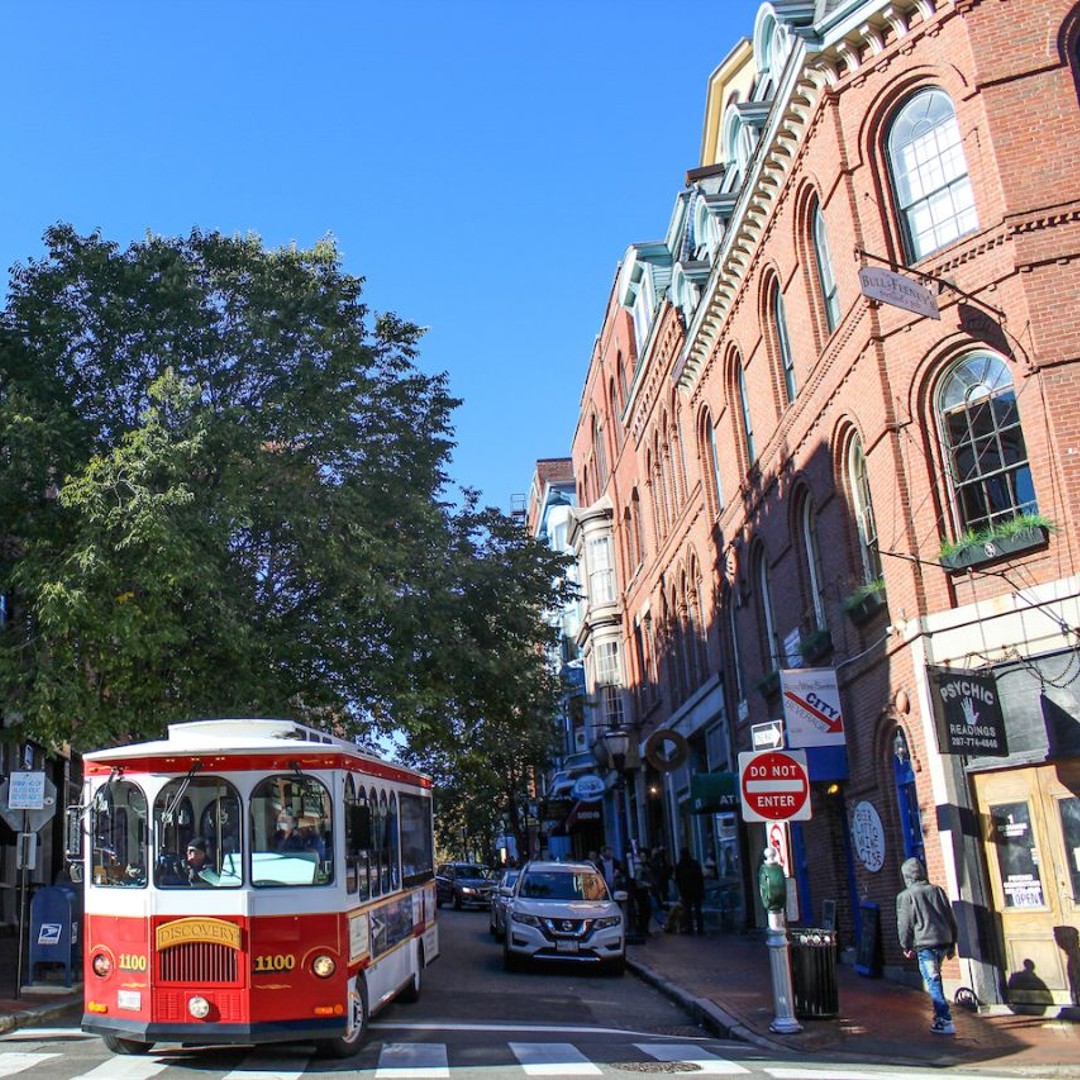 Portland, Maine: 60-Minute Narrated Sightseeing Trolley Tour | GetYourGuide