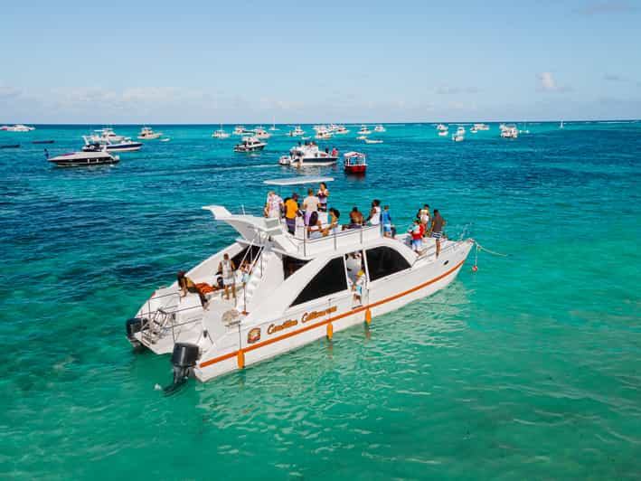 Punta Cana: Private Party Boat Cruise with Drinks and Snacks | GetYourGuide