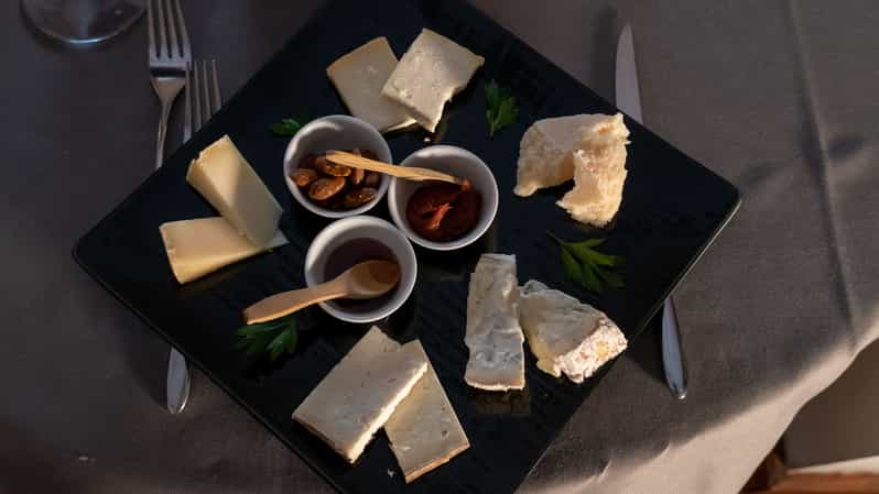 Milan: Wine Tasting Experience in the City Centre | GetYourGuide