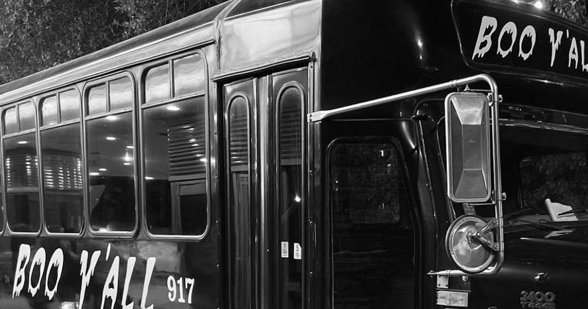 Savannah: Boo Y'all Comedy Ghost Party-bustour | GetYourGuide