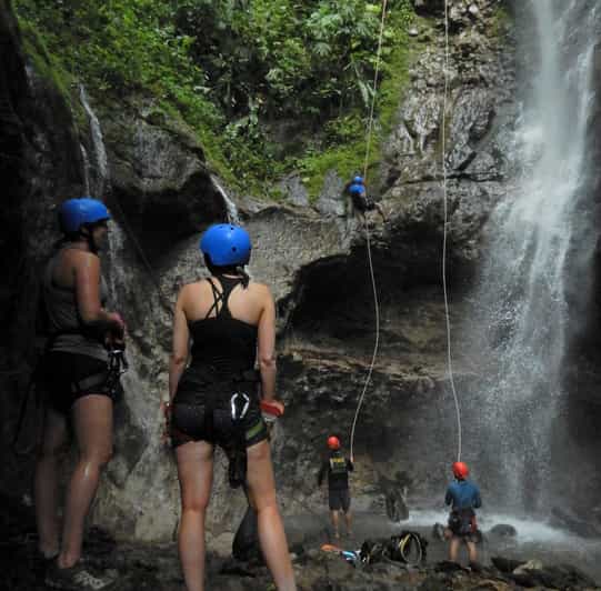 La Fortuna: avventura di canyoning | GetYourGuide
