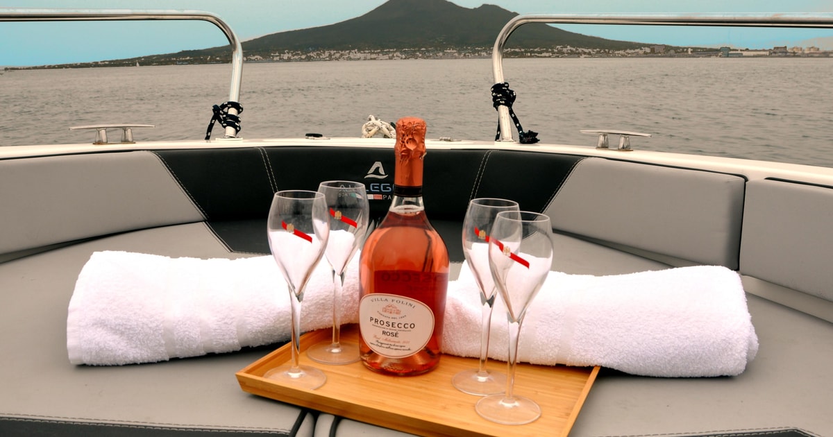 Pompeya: Cuise privada al atardecer con Prosecco y Limoncello ...
