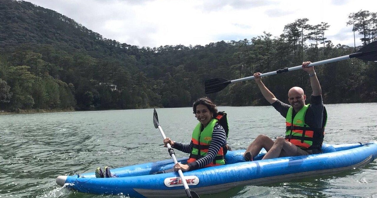 Da Lat: Tuyen Lam Lake SUP or Kayak Tour with a Guide | GetYourGuide