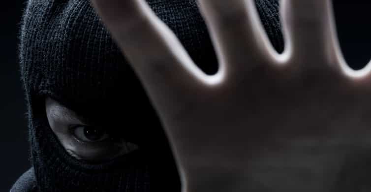 Melbourne: City Highlights Guided Walking Crime Tour | GetYourGuide