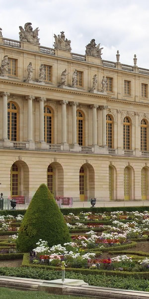 Versailles: Garden Private Guided Tour & Palace Entry Ticket | GetYourGuide